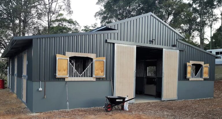 Stables Exteriors Gallery - Signature Stables